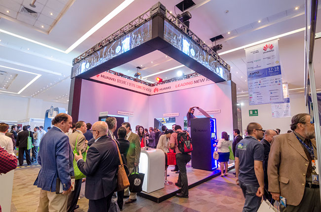 Expo Data Center 2017 – Transformación del Sector – Más que RP